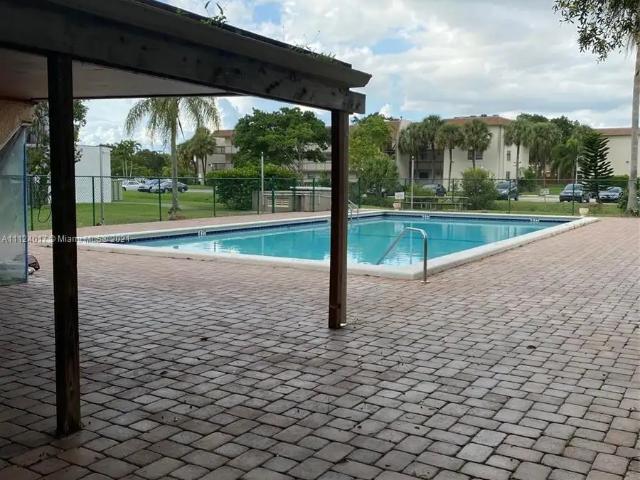 2 BR, 2 BA Apartment 7501 NW 16th St, Plantation, FL 33313