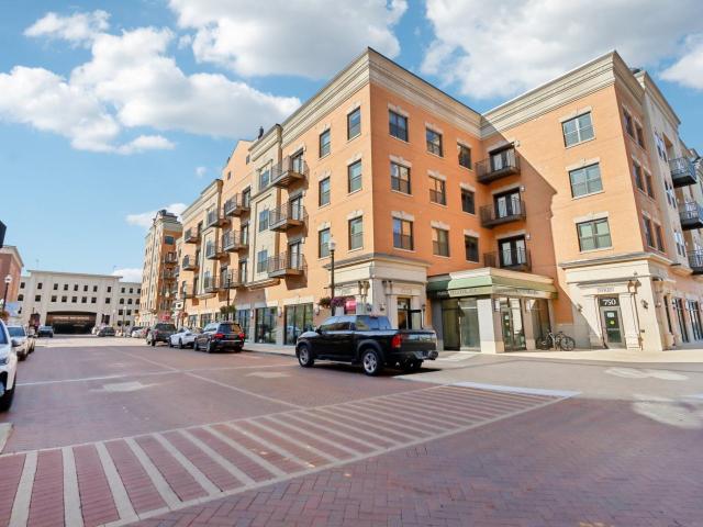 2 BR, 2 BA Apartment 750 Veterans Way Unit 419, Carmel, IN 46032