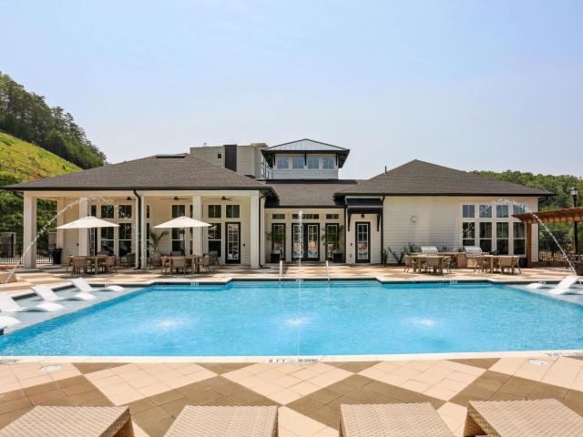 2 BR, 2 BA Apartment 75 Overlook Pkwy SE Unit 728, Cartersville, GA 30121