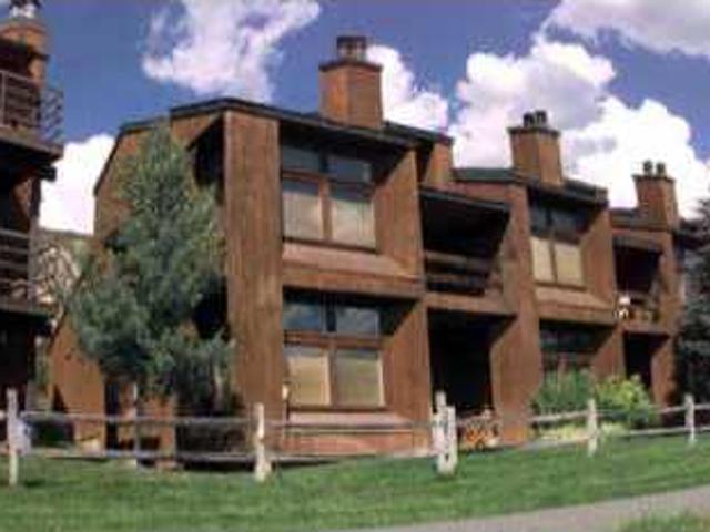 2 BR, 2 BA Apartment 760 W Beaver Creek Blvd, Avon, CO 81620
