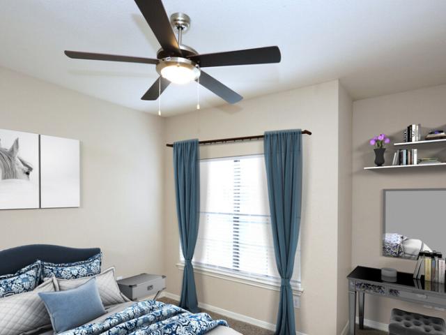 2 BR, 2 BA Apartment 7713 N Interstate 35 Frontage Rd, Austin, TX 78744