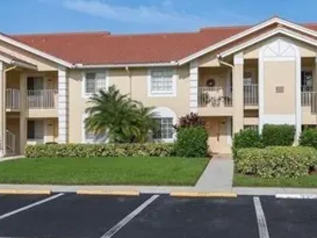 2 BR, 2 BA Apartment 7737 Jewel Ln, Naples, FL 34109