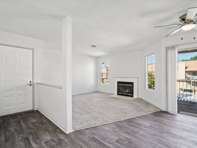 2 BR, 2 BA Apartment 77777 Country Club Dr Unit 142, Palm Desert, CA 92211