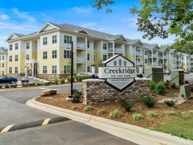 2 BR, 2 BA Apartment 7800 Creekridge Road Unit B 306, Charlotte, NC 28212