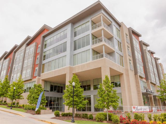 2 BR, 2 BA Apartment 781 Spring Street Unit 407, Macon, GA 31201