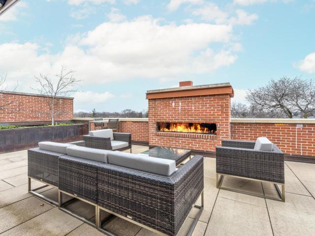 2 BR, 2 BA Apartment 789 Dennison Avenue Unit 103, Columbus, OH 43215
