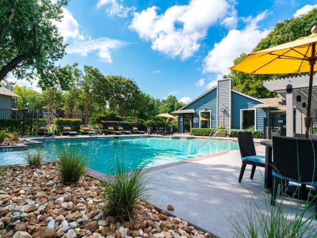 2 BR, 2 BA Apartment 7900 San Felipe blvd Unit 1208, Austin, TX 78729
