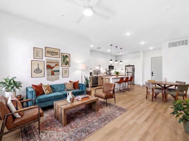 2 BR, 2 BA Apartment 7905 McKinney Falls Pkwy Unit 5068, Austin, TX 78744