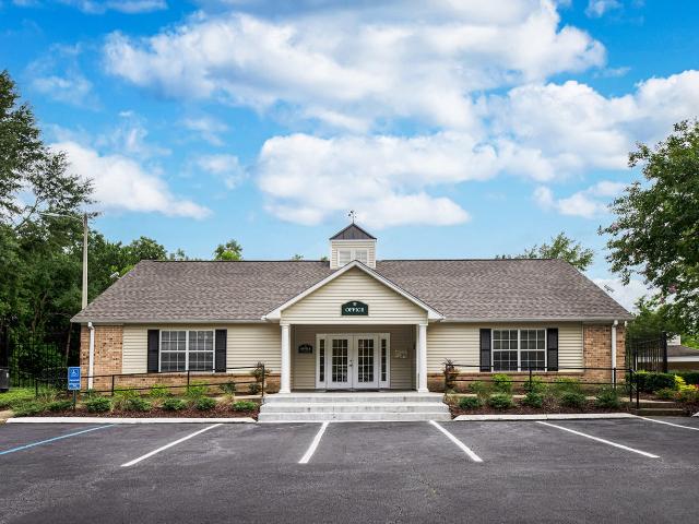 2 BR, 2 BA Apartment 791 W County Line Rd Unit 20 204, Jackson, MS 39213