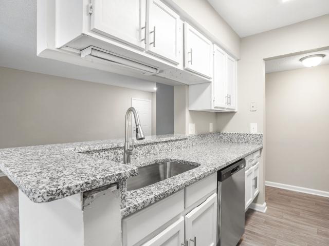 2 BR, 2 BA Apartment 7930 St. Ives Road Unit 16D, Charleston, SC 29406