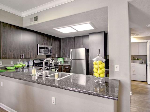 2 BR, 2 BA Apartment 7950 Foothills Boulevard Unit 4, Roseville, CA 95747
