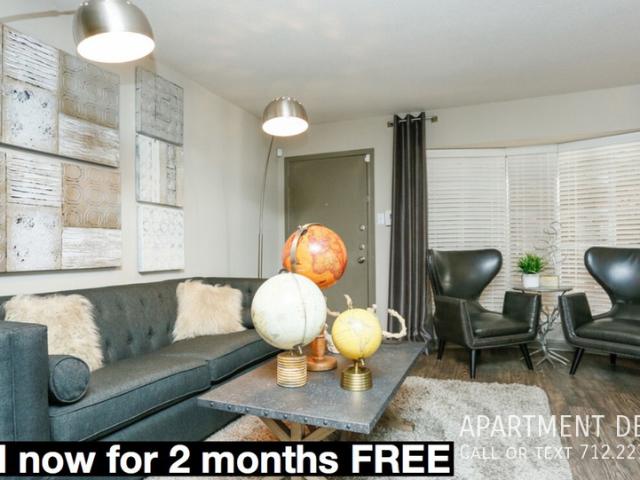 2 BR, 2 BA Apartment 7982 Locke LnÂ, Houston, TX 77063