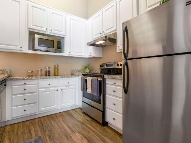 2 BR, 2 BA Apartment 700 Vallejo Avenue Unit 106, Roseville, CA 95678