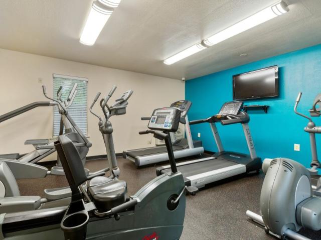 2 BR, 2 BA Apartment 701 College Lane Unit 04, Salisbury, MD 21804