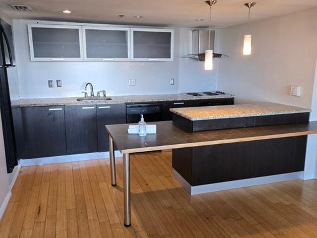 2 BR, 2 BA Apartment 701 South Madison Avenue, Unit 502, Clearwater, FL 33755