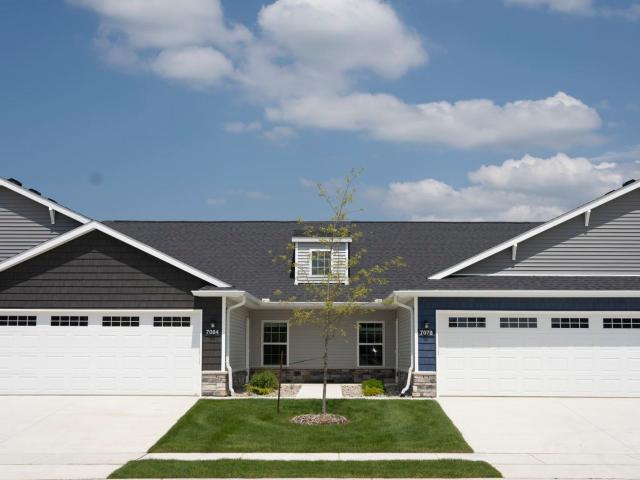 2 BR, 2 BA Apartment 7063 Chestnut Hills Dr Unit AC 213, Whitmore Lake, MI 48189