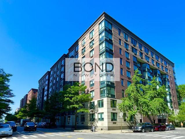 2 BR, 2 BA Apartment 70 Battery Pl, New York, NY 10280