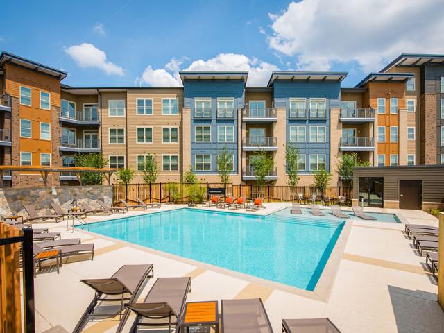 2 BR, 2 BA Apartment 70 Upper Rock Circle Unit G 400, Rockville, MD 20850