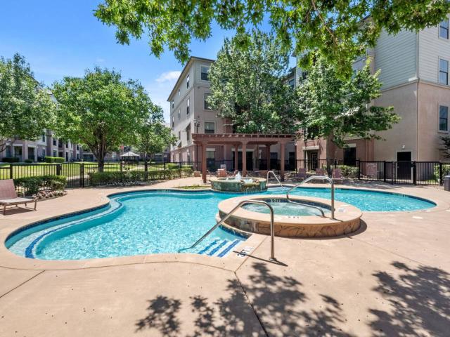 2 BR, 2 BA Apartment 7100 Chase Oaks Blvd Unit 2405, Plano, TX 75025