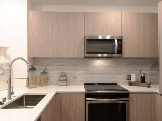 2 BR, 2 BA Apartment 717 West Julian St Unit 645, San Jose, CA 95126