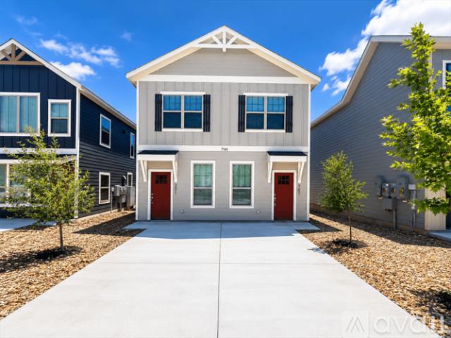 2 BR, 2 BA Apartment 7141 Magnolia Crk, Unit 201, San Antonio, TX 78252