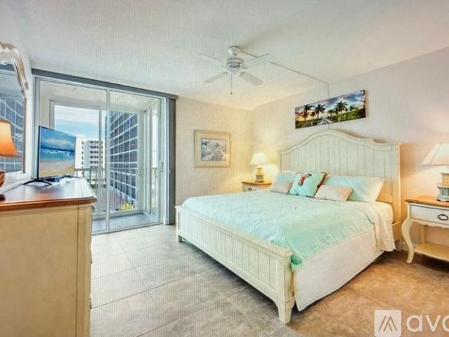2 BR, 2 BA Apartment 7146 Estero Blvd, Unit 413, Fort Myers Beach, FL 33931
