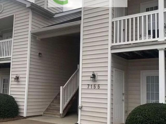 2 BR, 2 BA Apartment 7155 W Friendly Ave, Greensboro, NC 27410