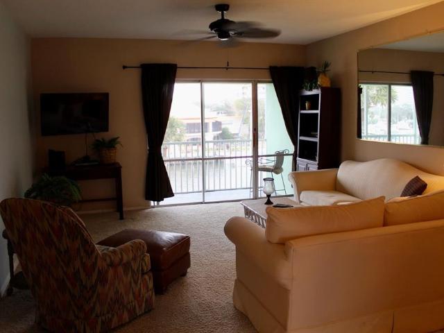 2 BR, 2 BA Apartment 715 South Beach Street, Daytona Beach, FL 32114