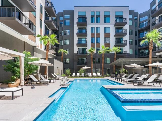 2 BR, 2 BA Apartment 7171 East Paradise Lane Unit 522, Scottsdale, AZ 85254