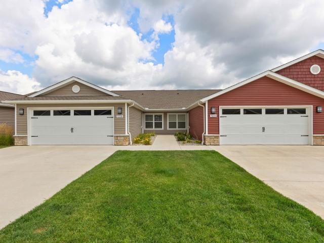 2 BR, 2 BA Apartment 7200 Redwood Forest Drive Unit 7048BB, Dayton, OH 45414