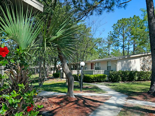 2 BR, 2 BA Apartment 7241 Old Kings Rd S Unit 1403, Jacksonville, FL 32217
