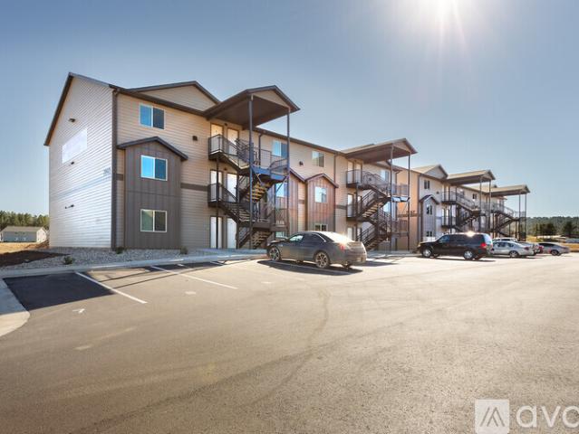 2 BR, 2 BA Apartment 7243 Independence Loop, Unit 2, Summerset, SD 57718