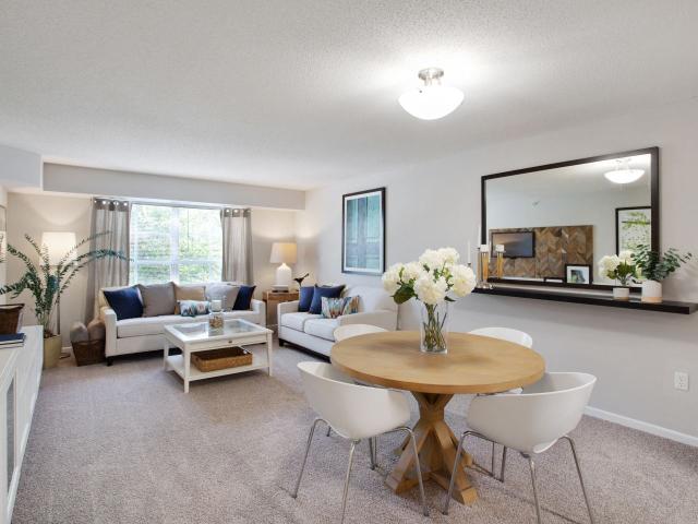 2 BR, 2 BA Apartment 7255 Guider Dr Unit B114, Saint Paul, MN 55125