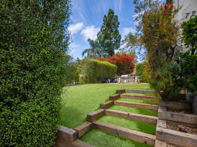 2 BR, 2 BA Apartment 725 Alturas Lane Unit 11, Fallbrook, CA 92028