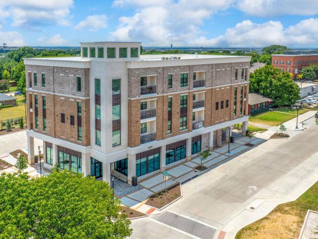 2 BR, 2 BA Apartment 7291 Elm Street Unit 305, Frisco, TX 75034