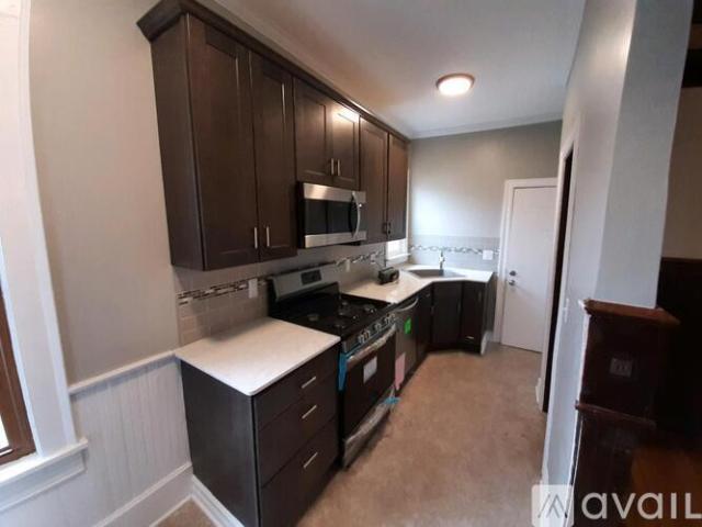 2 BR, 2 BA Apartment 734 Auburn Avenue, Unit 1, Buffalo, NY 14222