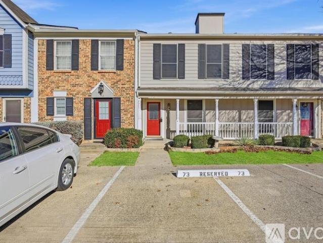 2 BR, 2 BA Apartment 73 Winchester Drive, Unit Winchester dr, Euless, TX 76039