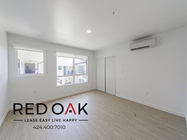 2 BR, 2 BA Apartment 847 S Sherbourne Dr, Los Angeles, CA 90035