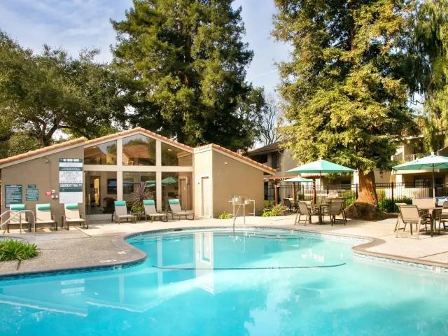 2 BR, 2 BA Apartment 850 Meridian Way Unit 48, San Jose, CA 95126