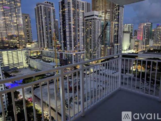 2 BR, 2 BA Apartment 850 North Miami Avenue, Unit Penthouse w2202, Miami, FL 33136