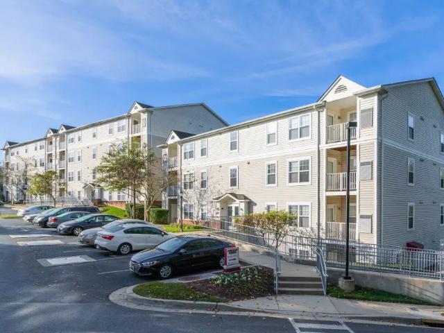 2 BR, 2 BA Apartment 8511 Snouffer School Rd Unit 5 5T01, Gaithersburg, MD 20879