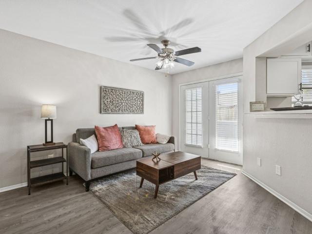 2 BR, 2 BA Apartment 8519 Cahill Drive Unit 808, Austin, TX 78729