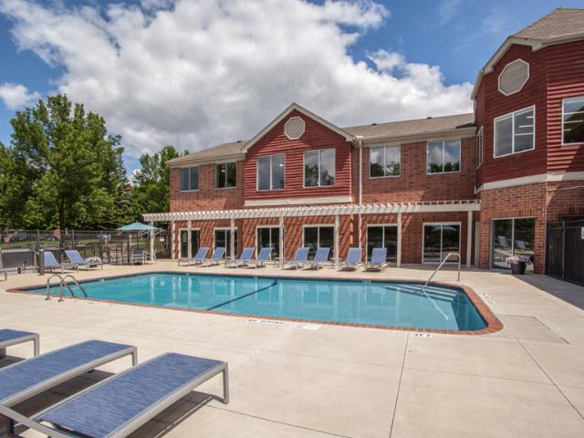 2 BR, 2 BA Apartment 8564 Magnolia Trail Unit 06 207, Eden Prairie, MN 55344