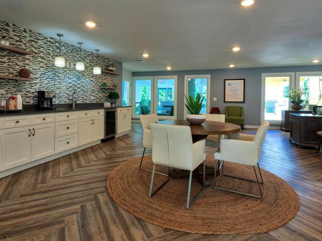 2 BR, 2 BA Apartment 8601 Roberts Drive Unit 13 11, Atlanta, GA 30350