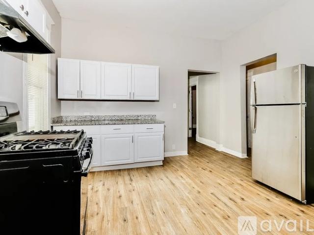 2 BR, 2 BA Apartment 860 Cascade Falls Drive, Elgin, IL 60124