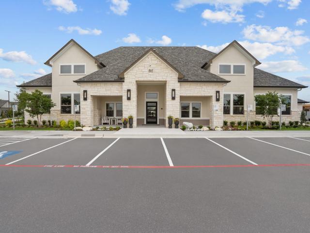 2 BR, 2 BA Apartment 865 Limmer Loop Unit 1136, Hutto, TX 78634