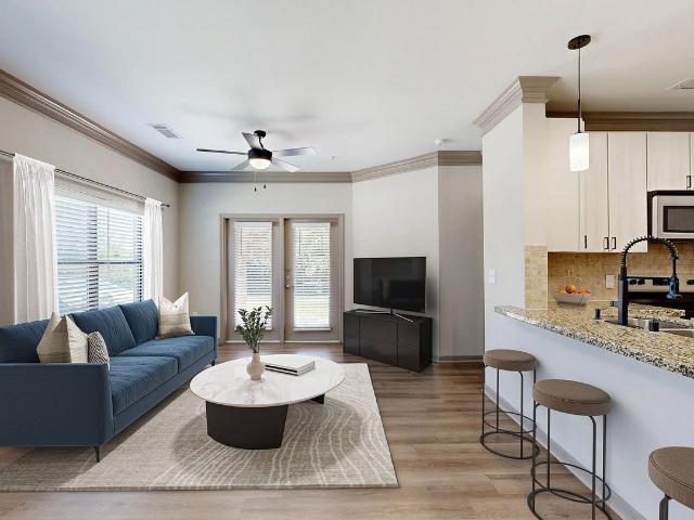 2 BR, 2 BA Apartment 8700 Stacy Road Unit 10111, McKinney, TX 75070