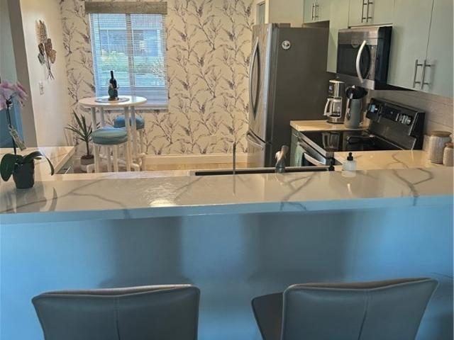 2 BR, 2 BA Apartment 875 New Waterford Drive, Naples, FL 34104