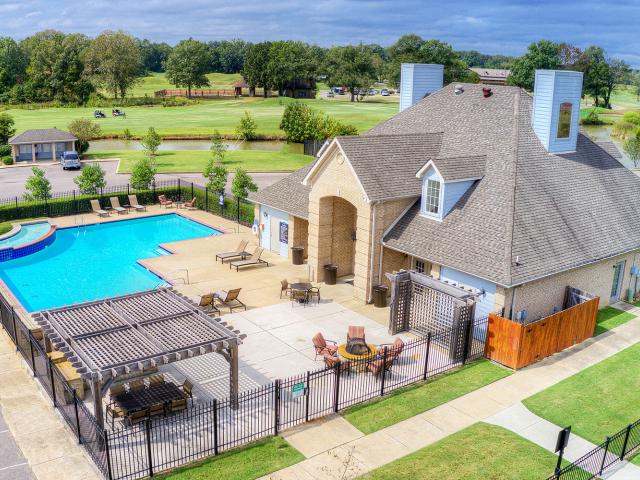 2 BR, 2 BA Apartment 8786 North Creek Boulevard Unit 2006, Southaven, MS 38671