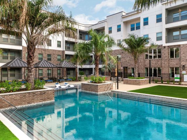 2 BR, 2 BA Apartment 8901 West Fairmont Parkway Unit 404, La Porte, TX 77571